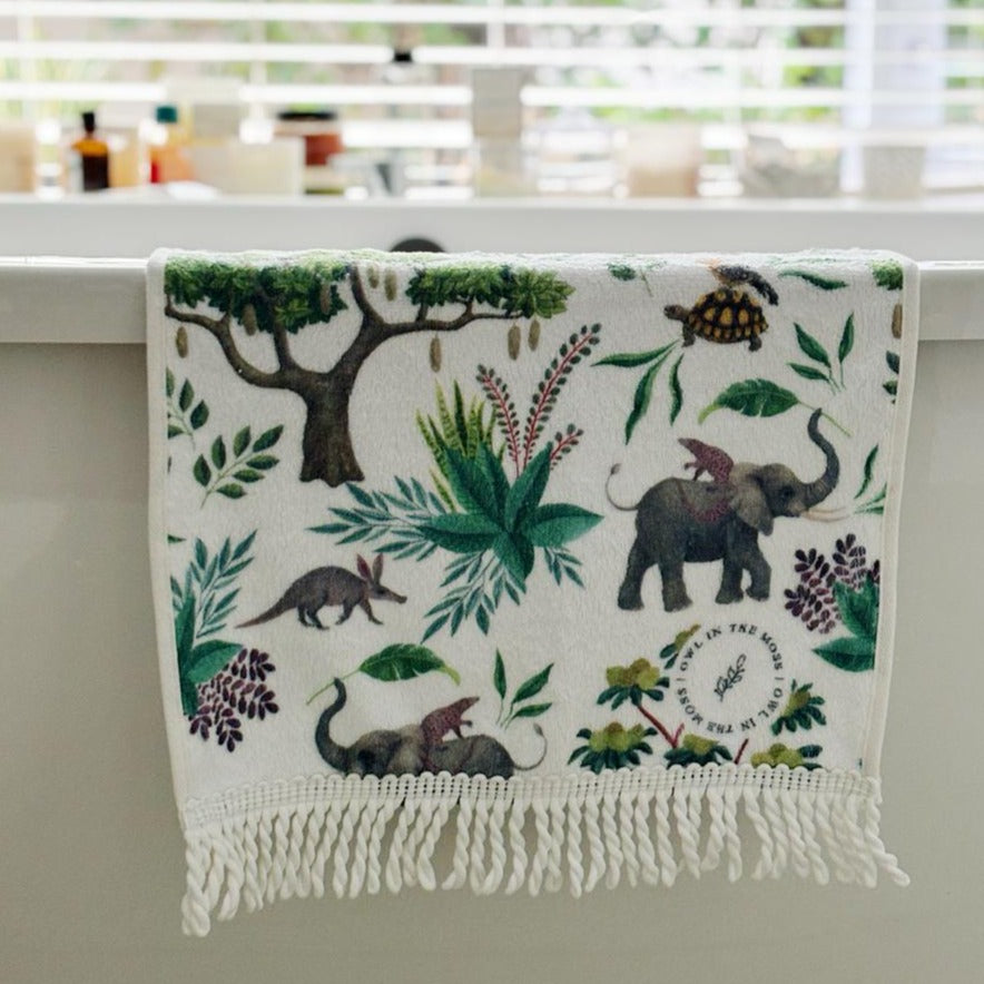 Guest Towel | Ele & Friends – Owl in the moss