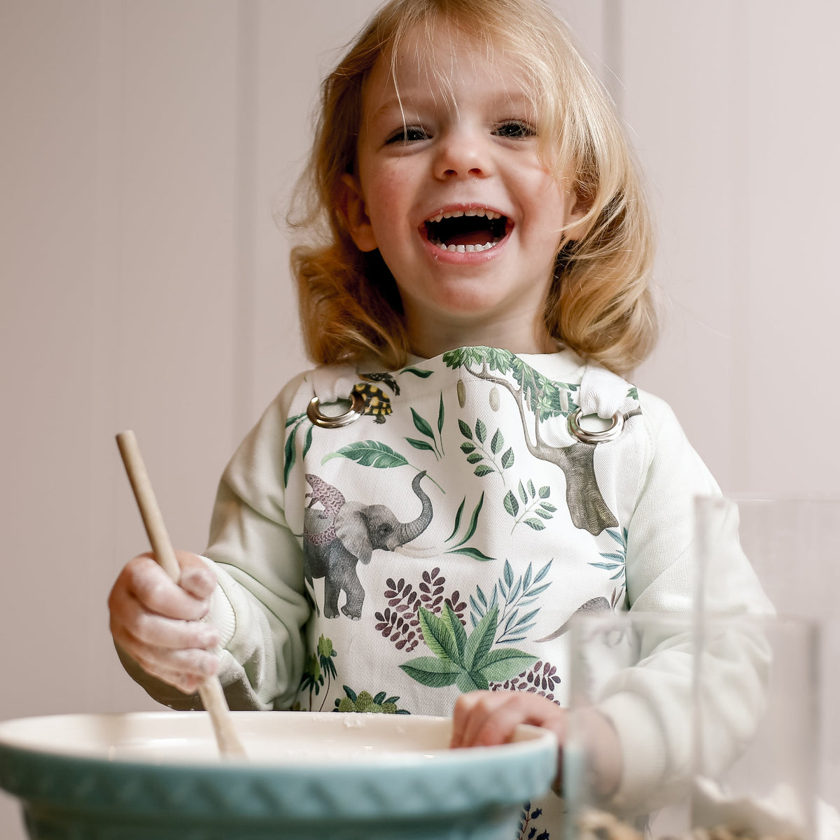 Kids Apron | Ele & Friends – Owl in the moss