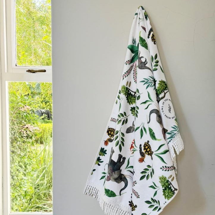 Towel | Ele & Friends – Owl in the moss